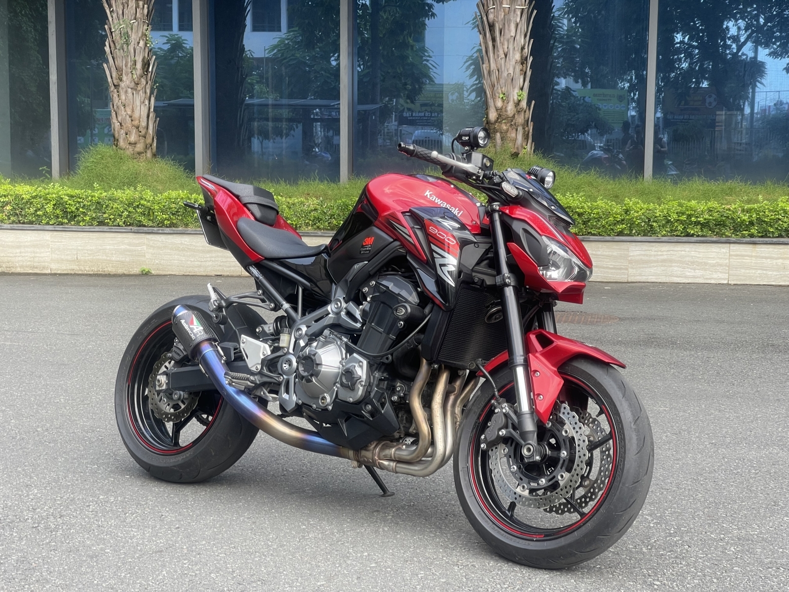 Kawasaki Z900 model 2018 Red Black